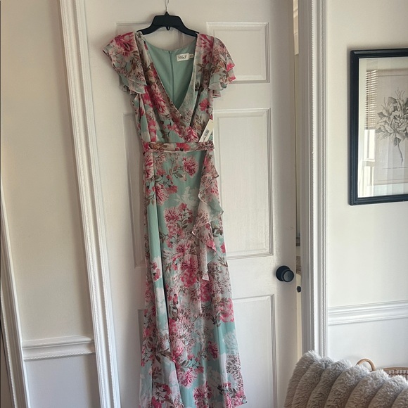 Eliza J | Dresses | Eliza J Floral Maxi Dress In Pink And Blue | Poshmark